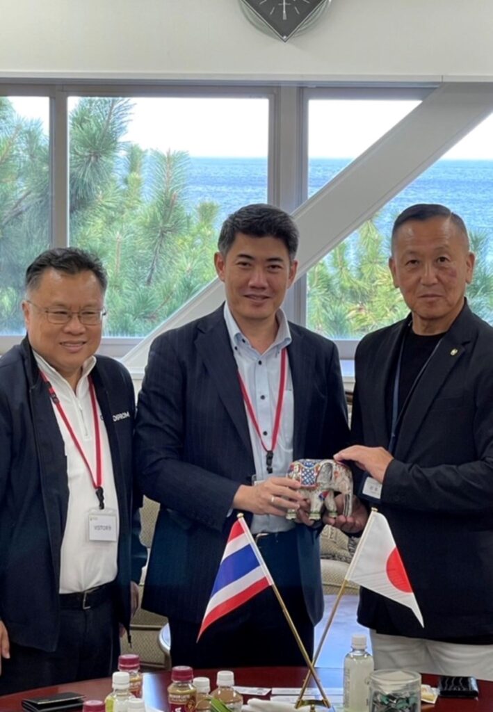 タイからの使節団御一行様が、横浜本社へご来社されました。 | KOEI JAPAN株式会社 ITAD/IT資産廃棄 リサイクル 産業廃棄物処理事業